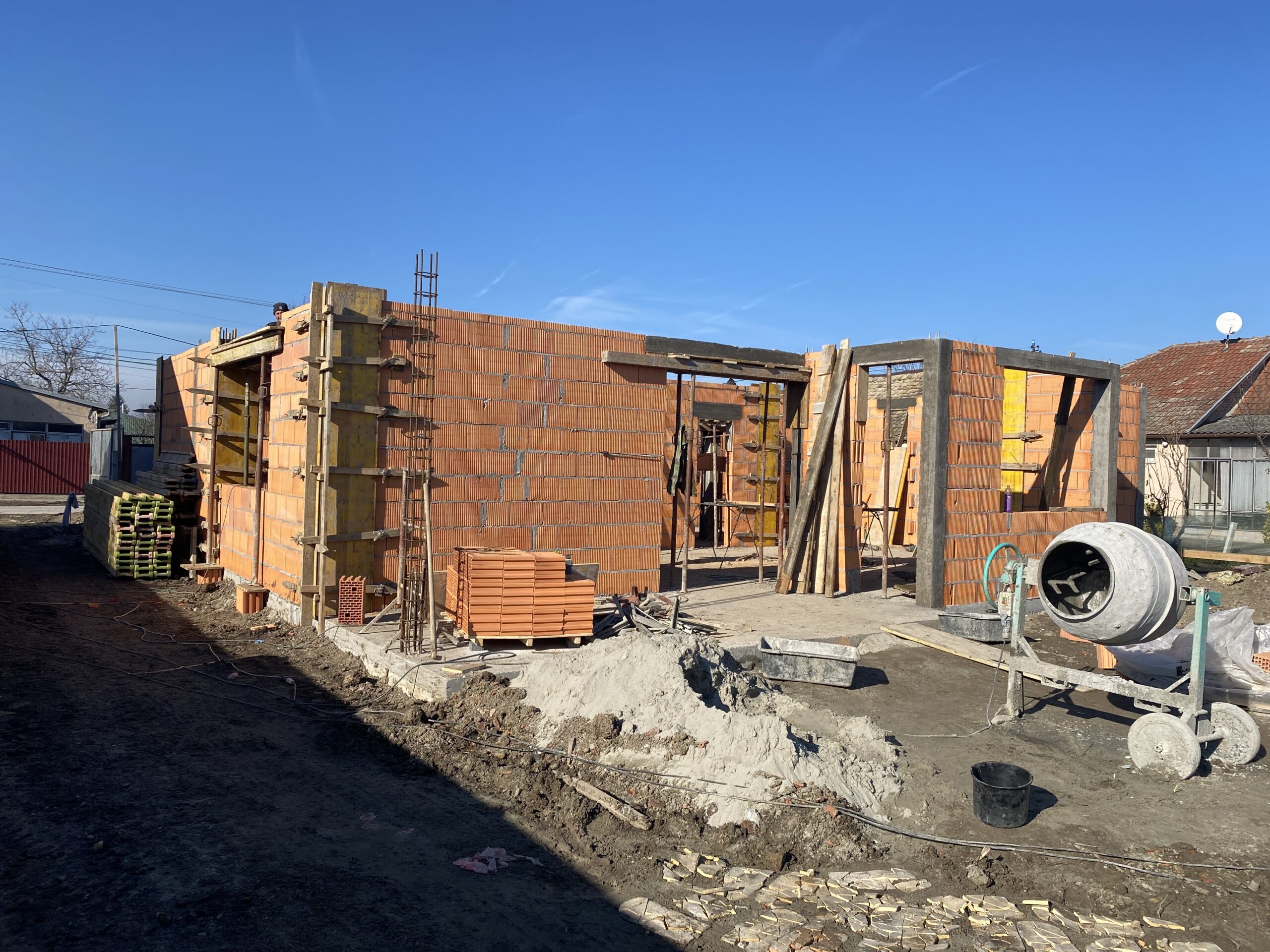 Porodična kuća Rumenka - Jokić Invest